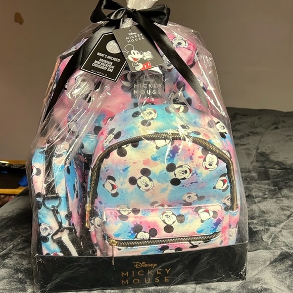 Bioworld | Bags | Disney Mickey Mouse 3 Piece Gift Set Incl Backpack ...